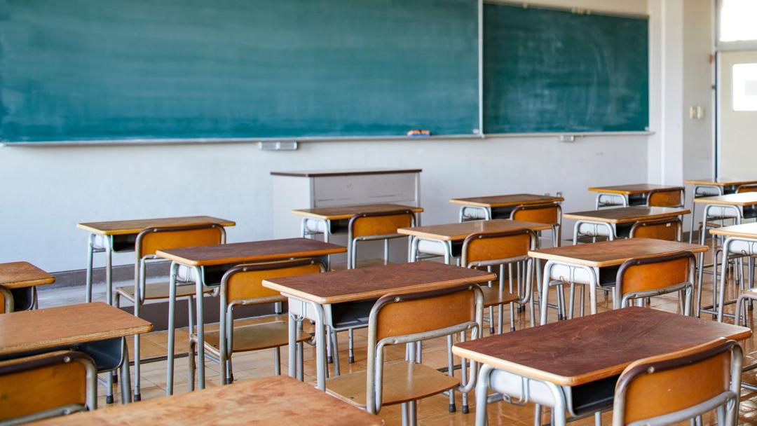 105.5 WIRI | Wisconsin Rapids | Country Favorites and Classics